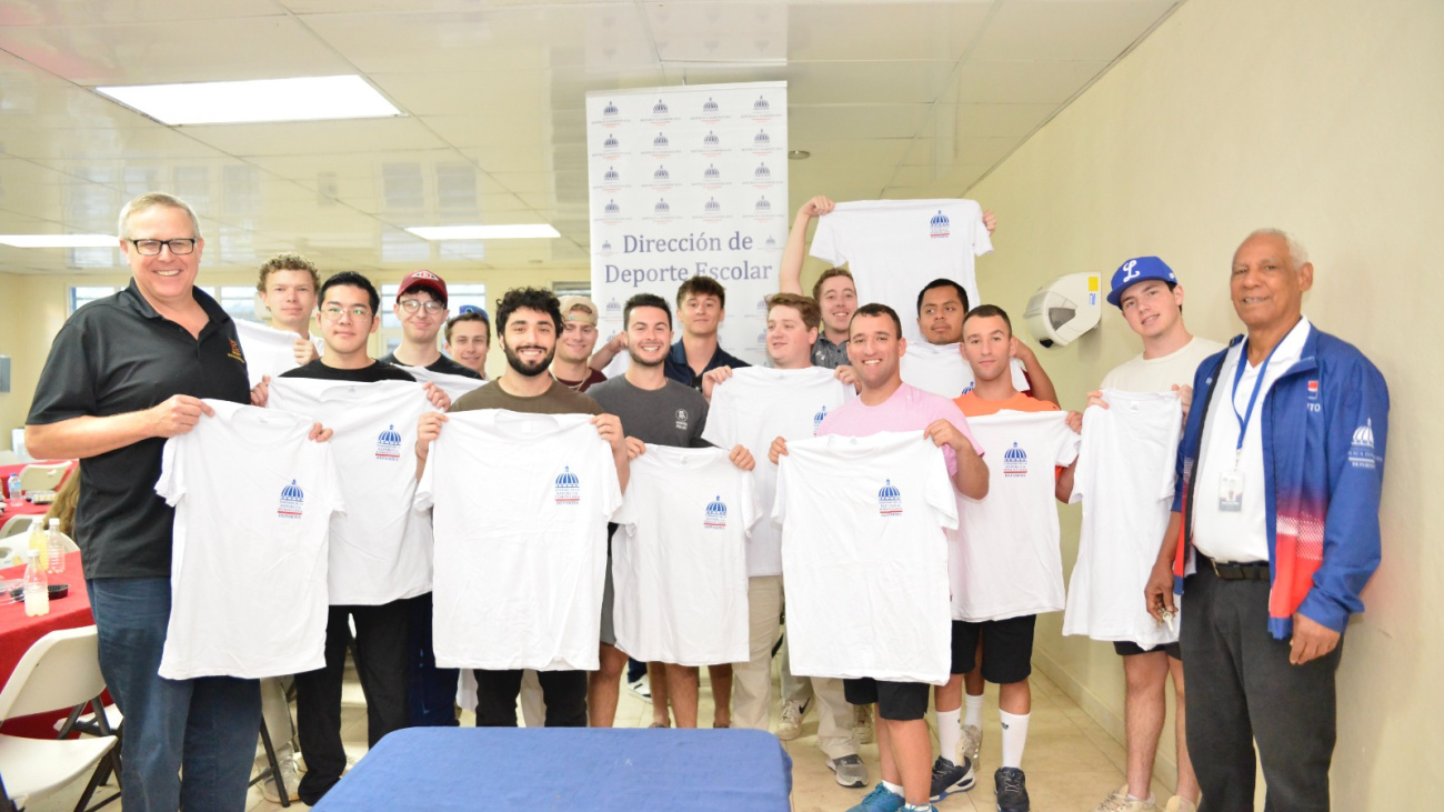 Miderec recibe estudiantes programa “Exploradores del Deporte”