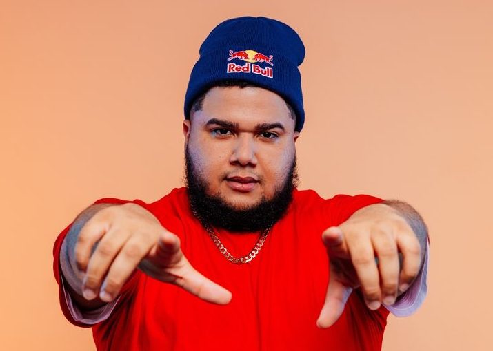 Red Bull firma al gamer dominicano MenaRD