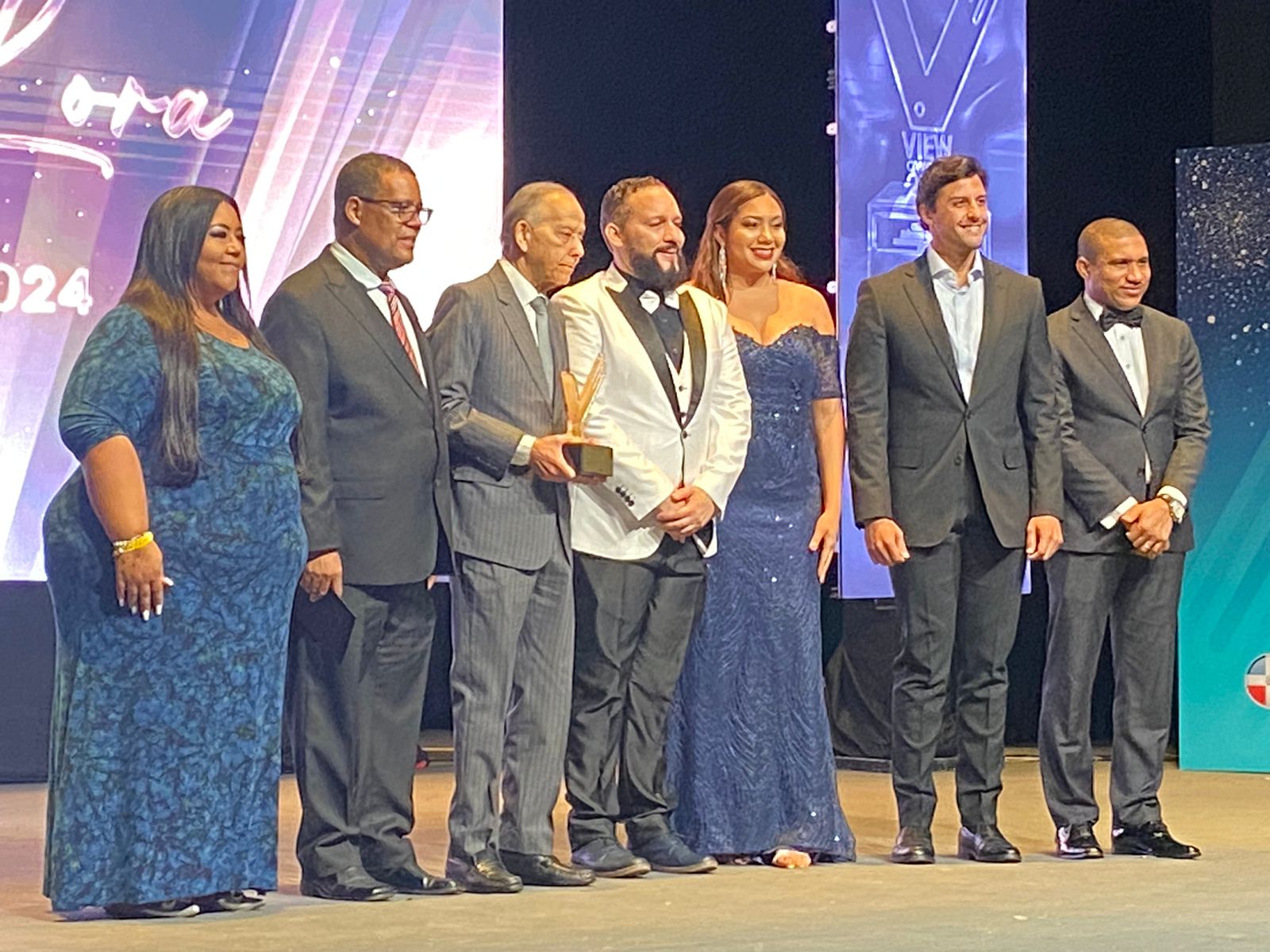 SODOMEDI reconoce trayectoria "Grand View Awards Huchi Lora"